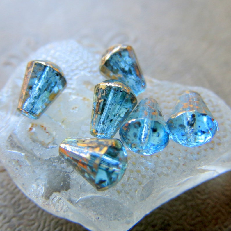 GOLDEN AQUA CONES . 8 Czech Metallic Glass Beads . 6 Mm by 8 Mm ...