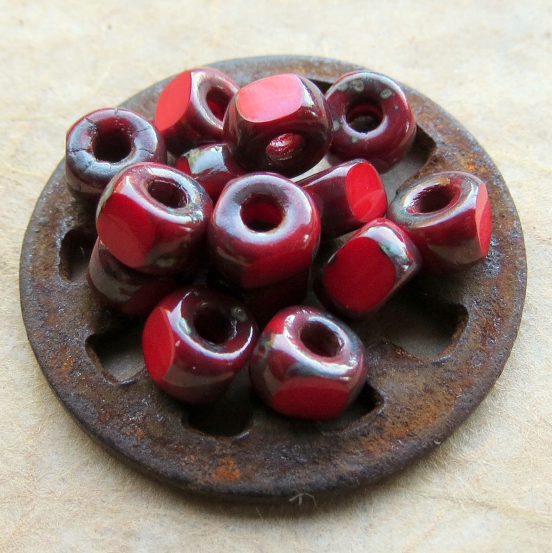 MATUBO RED TRICUTS . 20 Czech Picasso Tri Cut Seed Beads . Size 2/0 ...
