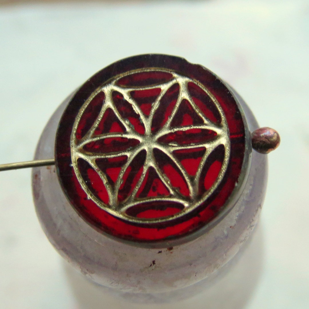 New GOLDEN RUBY COINS . 2 Czech Picasso Metallic Glass Beads . 18 Mm ...