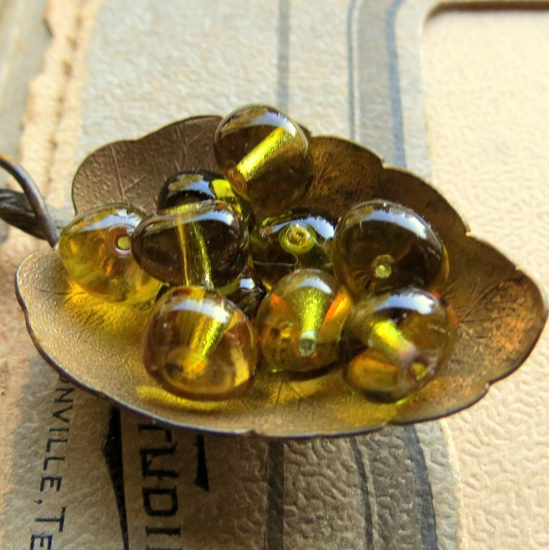 25 Czech Glass Potato Beads: Swirled Olivine Amber . 8mm . Jewelry ...