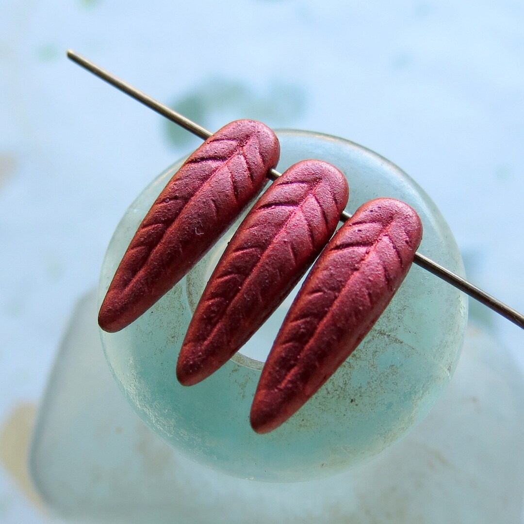 LAVA RED FEATHERS . 10 Czech Metallic Glass Beads . 17 Mm . Supplies ...