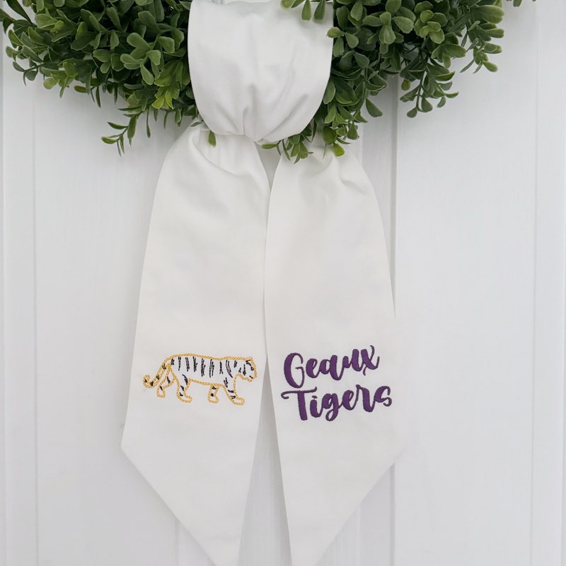 Tiger Wreath - Etsy