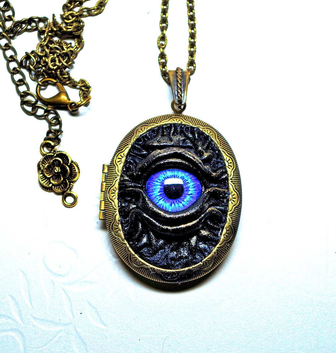 Antique Locket With Leather Evil Eye Design. Leather Necklace Pendant ...