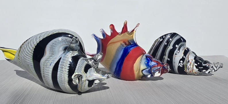 Murano Glass Shell Figurine. Hand-made Murano Glass in Venetian Style ...