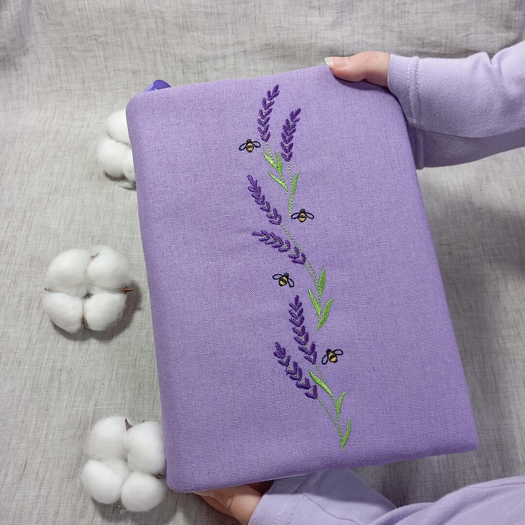 Personalized Padded Extra Large Bible Cases for Woman| Embroidered ...