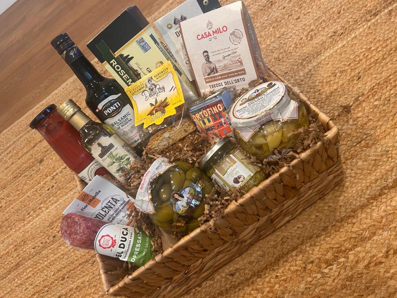 Italian Gourmet Gift Basket - Etsy