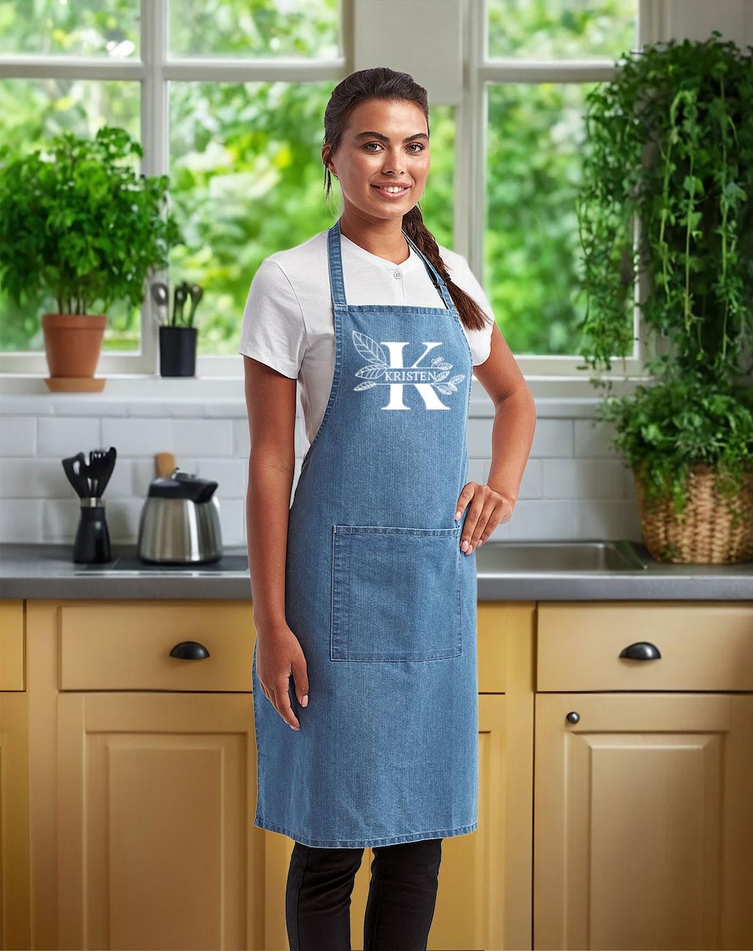 Dainty Monogram Name Apron, Personalized Initial Apron, Cute Aprons for ...