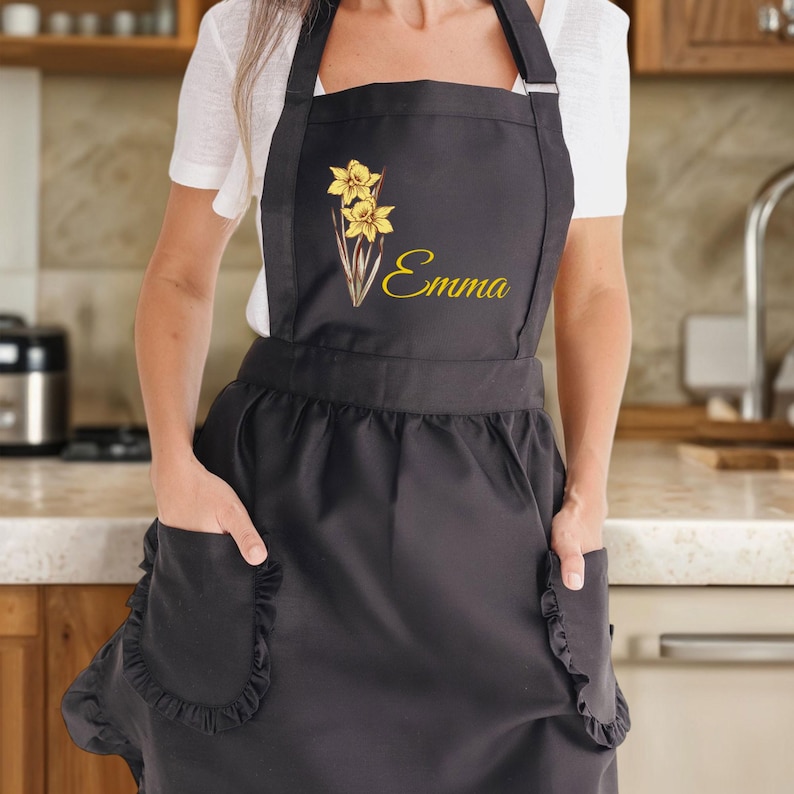 Custom Birth Flower Apron, Personalized Floral Apron, Mothers Day Gifts ...