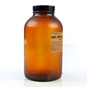 APOTHECARY JAR Bottle 1940s MERCK Iron Ammonium Citrate Advertising ...