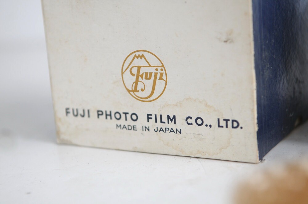 DEVELOPING TANK FUJI Japan Mid Century Japanese Writting With Paperwork ...