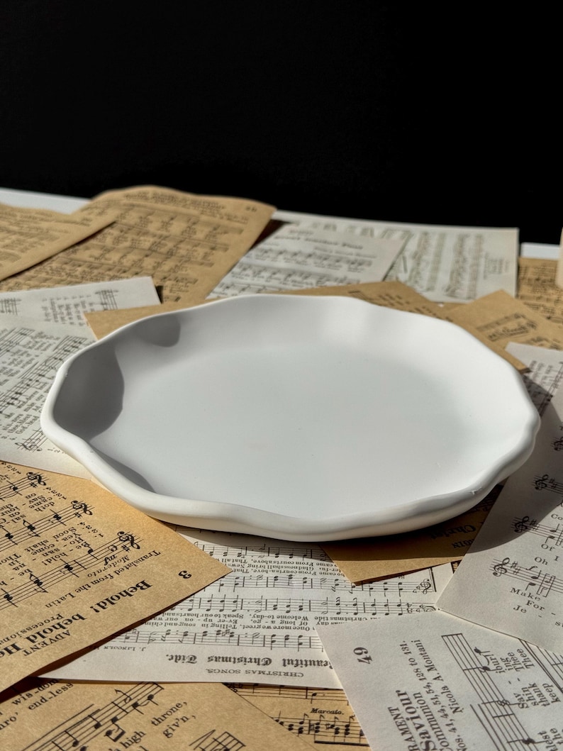 White Ceramic Tray – Handmade Round Trinket Dish – Minimalist Japandi ...
