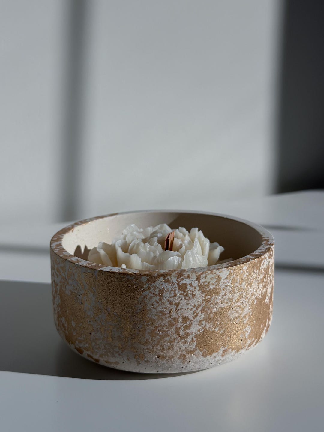 Round Plaster Jar Candle Gold 8OZ With Lid Peony Soy Wax Handmade Eco ...