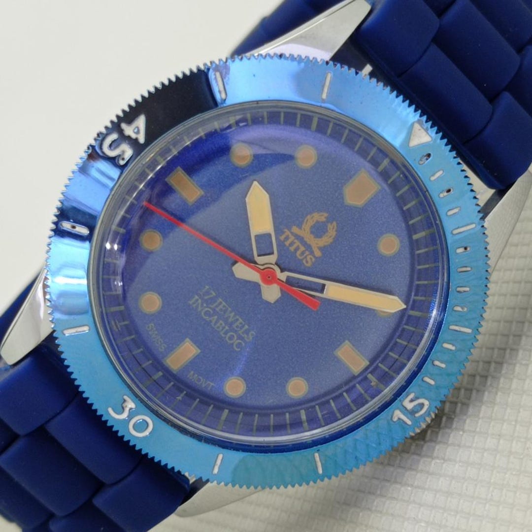 Vintage Titus Hand-winding Swiss Mens Turnable Bezel Blue Color Dial ...