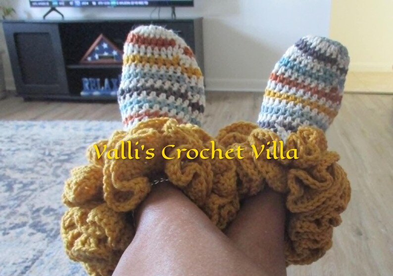 PATTERN ONLY: Bougie Boo Ruffle Footies - Etsy