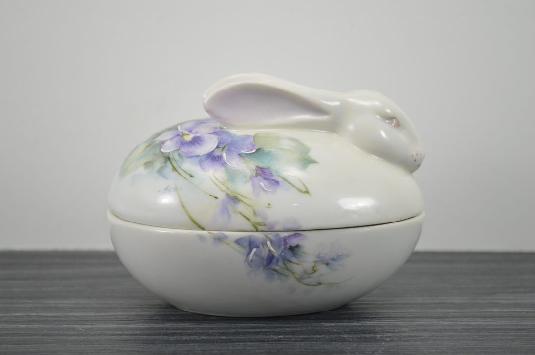 Vintage Bunny Rabbit Trinket Jewelry Box China Painted Porcelain Egg ...