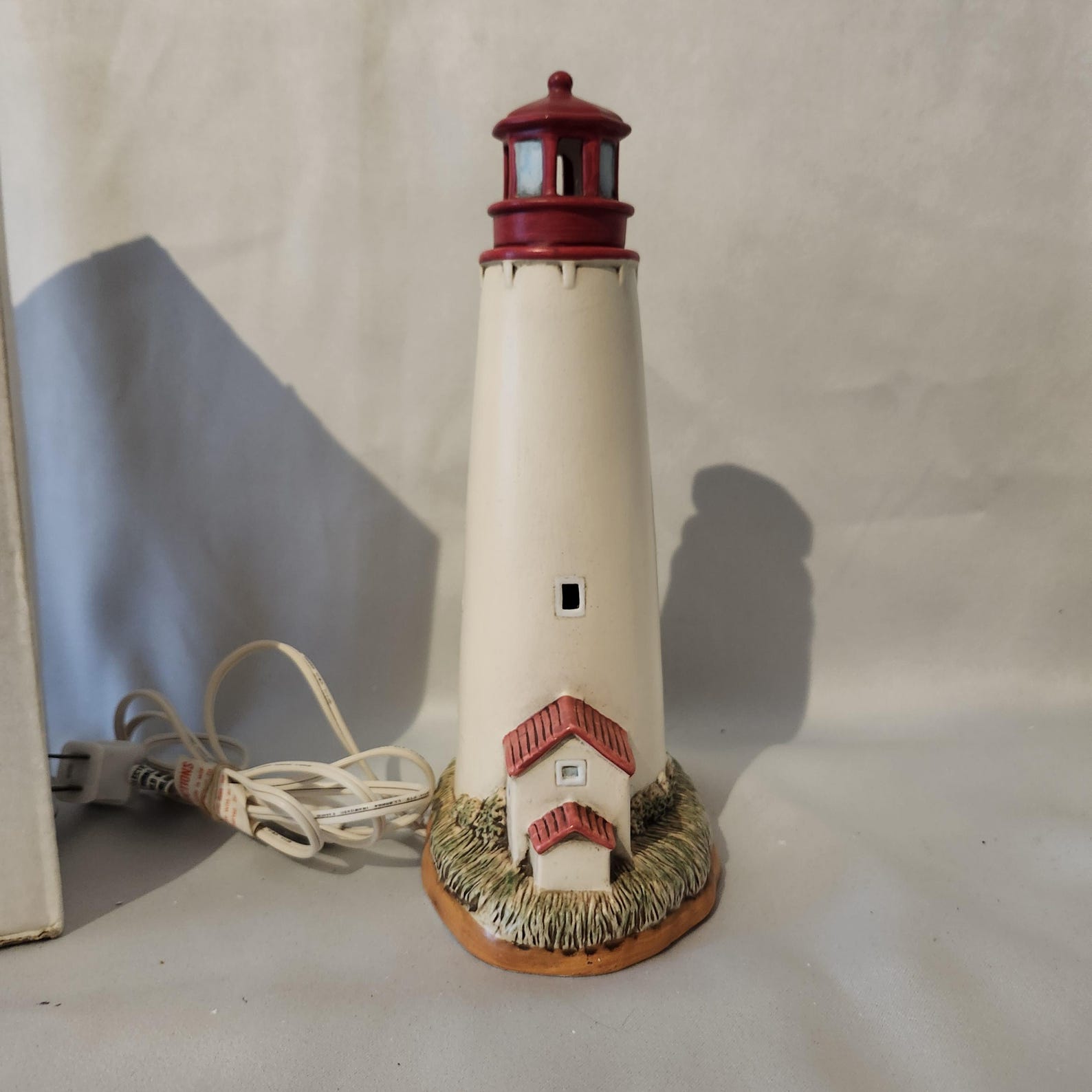 Historic American Lighthouse Lamp Figurine Lamp - Cape May NJ 1993 ...