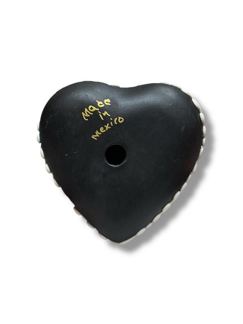 Barro Heart Shaped Wall Decor | Daisy Design | Lead Free - Etsy