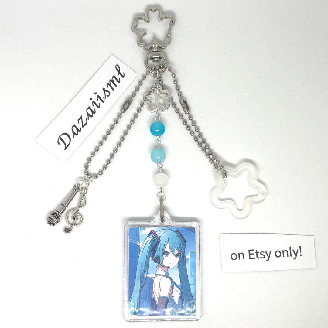 Hatsune Miku Vocaloid Keychain - Etsy