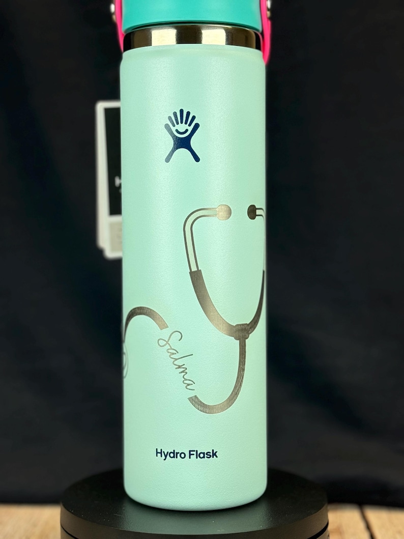 Customized Trillium 24 Oz. Wide Mouth Hydroflask Water Bottle With a ...