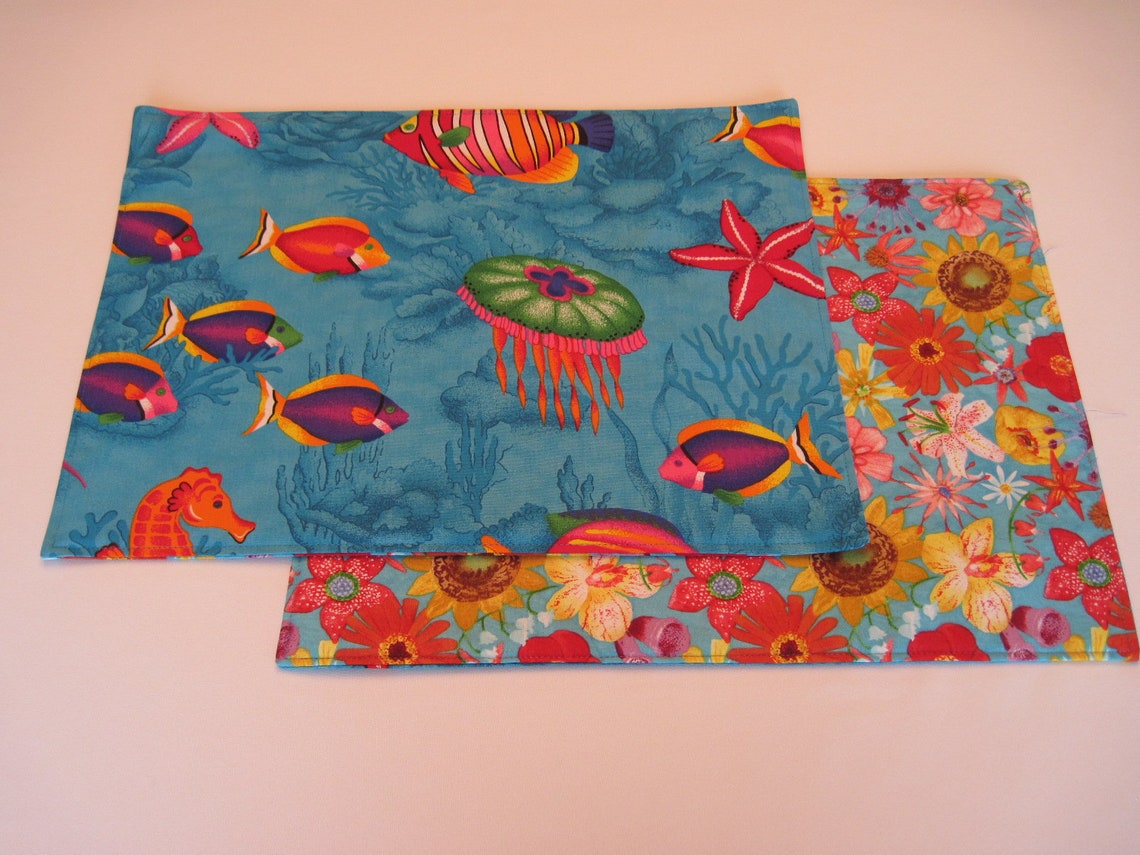 Tropical Fish Placemats Set 4 or 6 Reversible Clown Fish - Etsy