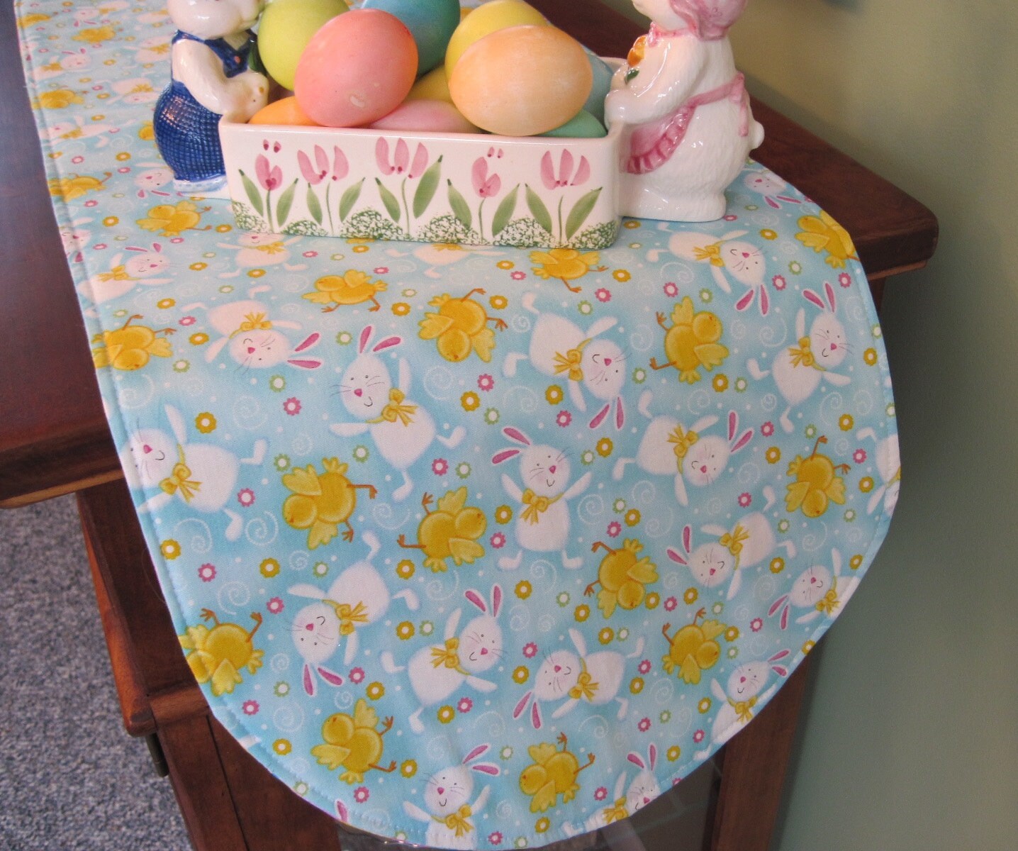 Blue Easter Wedge Placemats Reversible Easter Bunny Wedge Placemats ...