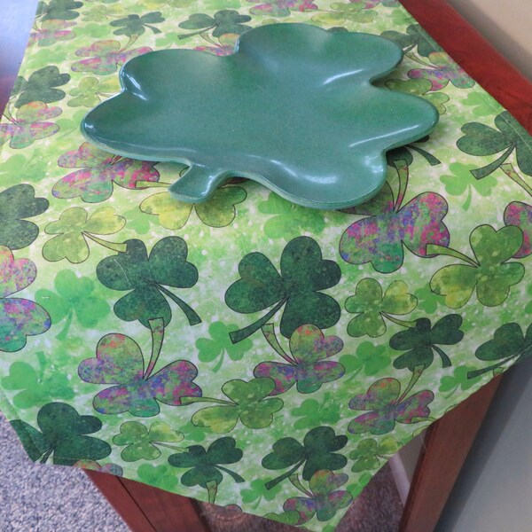 Spring Table Runner - Etsy