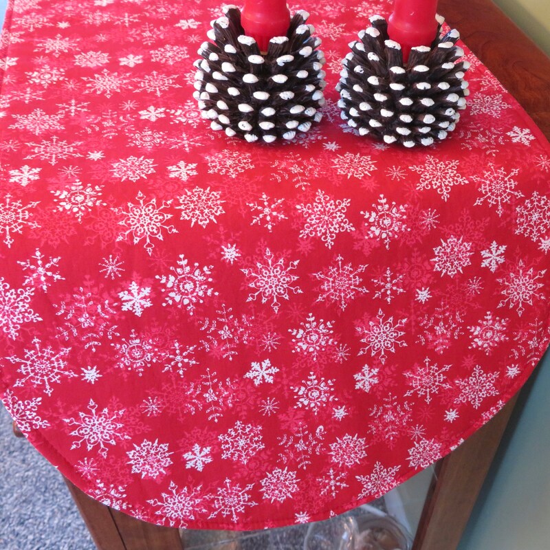 Winter Table Runner - Etsy