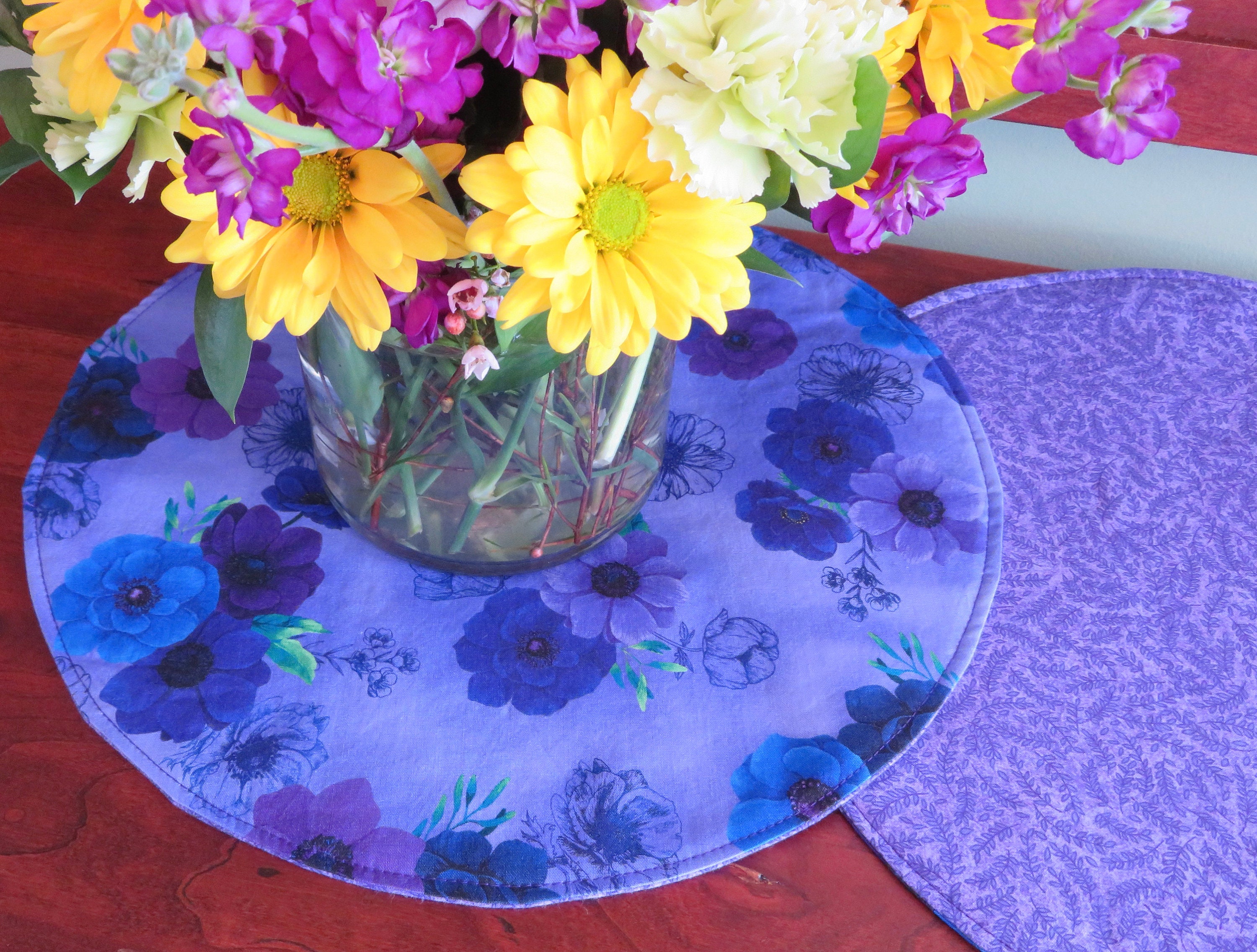 Purple Summer Floral Circular Placemats 2 4 or 6 Reversible | Etsy