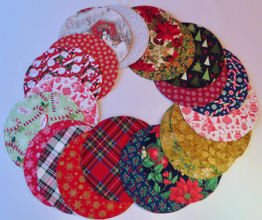 Christmas 11" Circular Placemat/centerpiece Reversible Round Holly ...