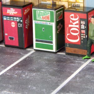 1/64 Scale Diorama RETRO VINTAGE Vending Machine SODA Pop Model City ...