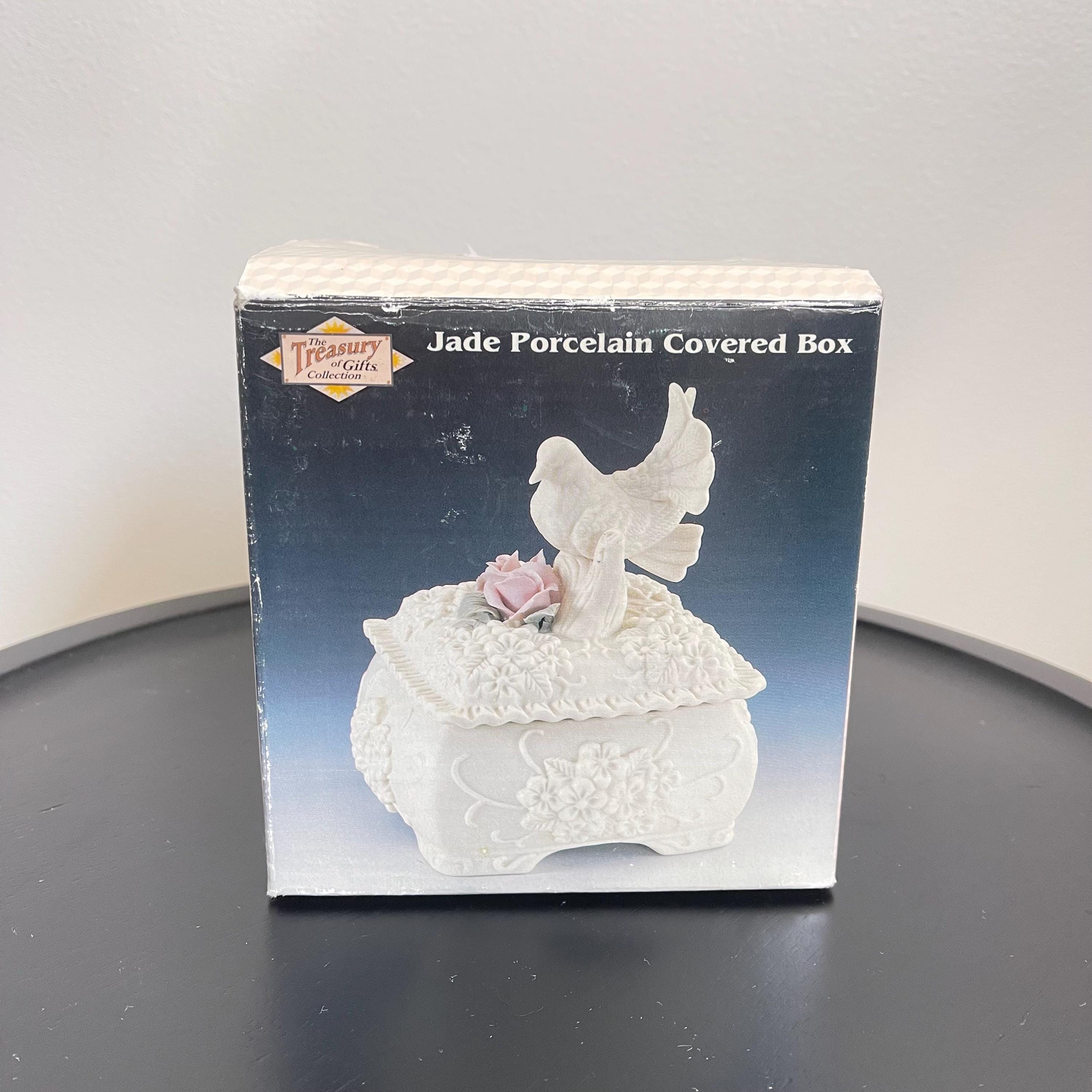 Jade Porcelain Trinket Box – 1998 Treasury of Gifts – Dove Lid With ...