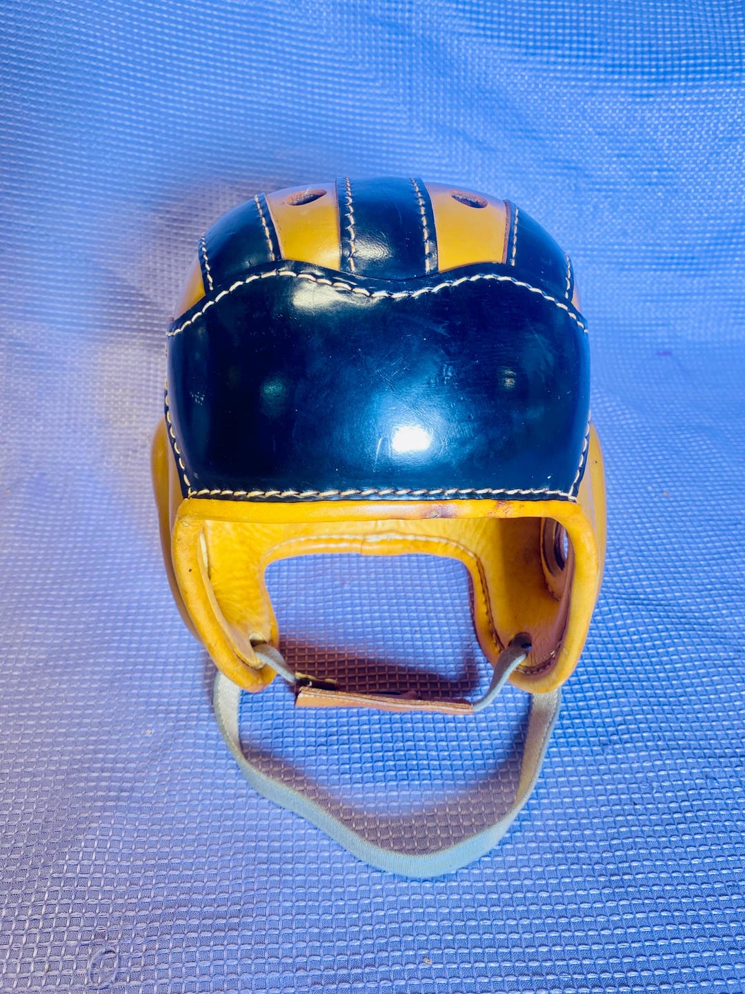 EXTREMELY Rare 1920s-1930s NOTRE DAME House of Harter Antique Football ...