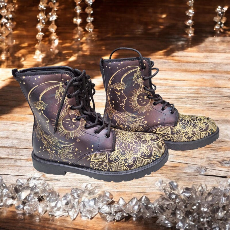 Moon Boots - Etsy