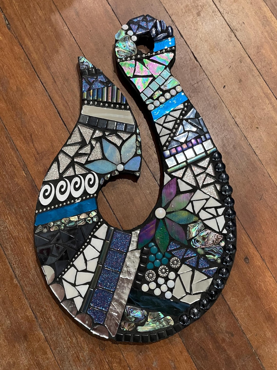 Māori Fish Hook Mosaic - Etsy
