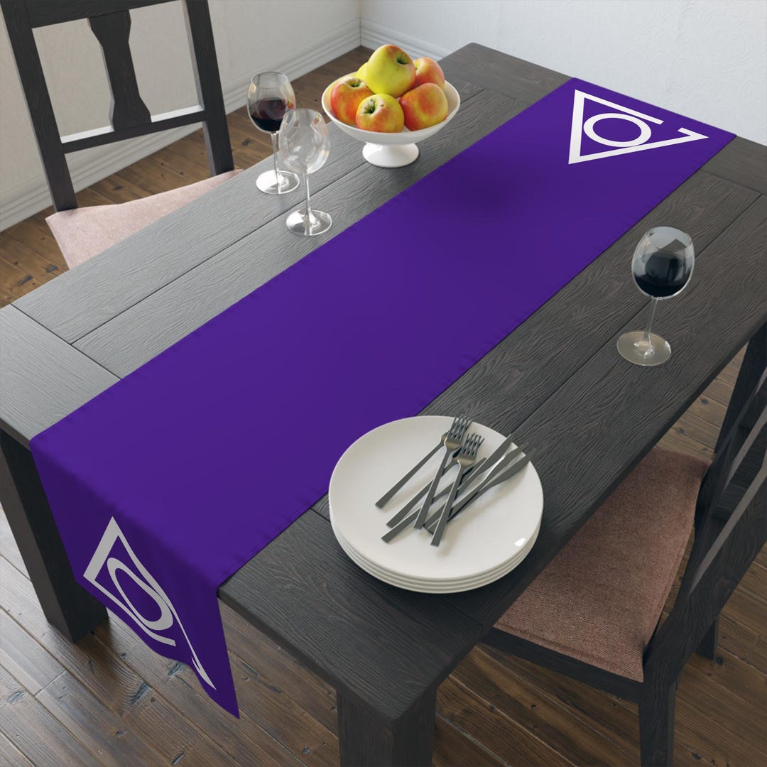 LOCOP Ladies of Circle of Perfection Table Runner Decoration for ...