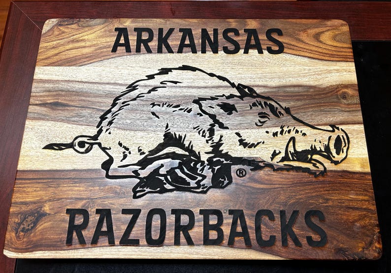 Arkansas Razorbacks Engraved Cutting Board. Wood Art & Decor. Woo Pig ...