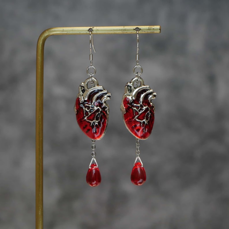 Bleeding Heart Earrings Vampire Blood Earrings Dark Gothic Earrings ...