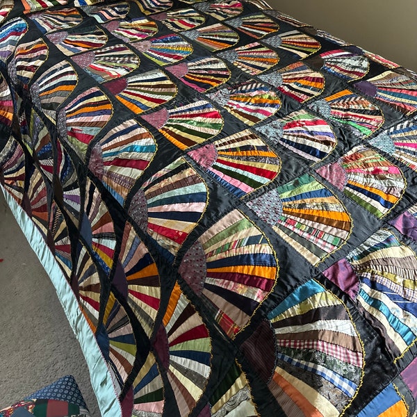 Vintage Fan Quilt - Etsy