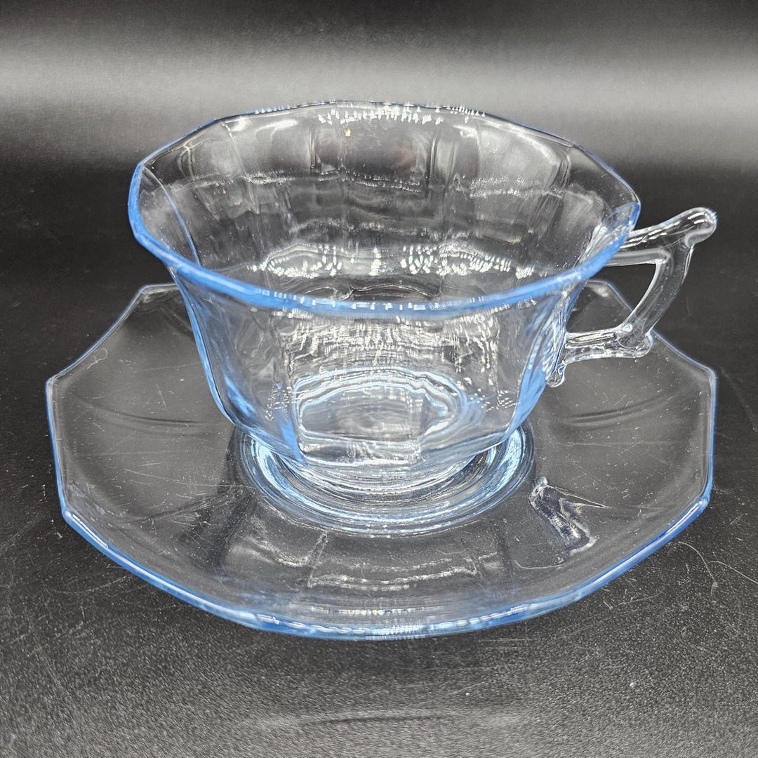Cambridge SET Blue Glass Decagon Cup & Saucer (set of Four Cups and ...