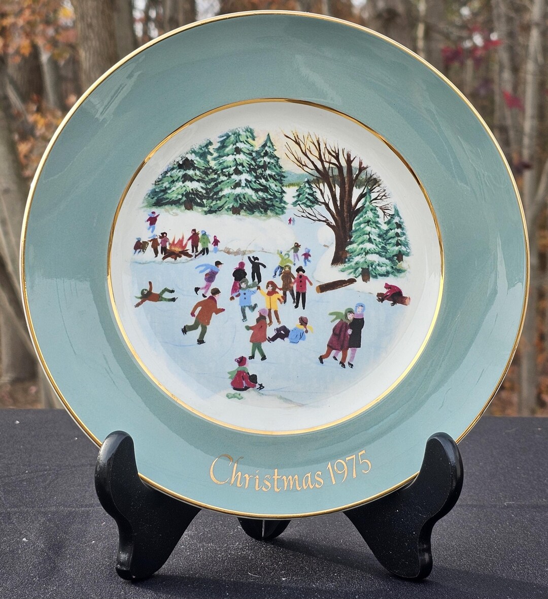 Avon 1975 Vintage Collectible Plate: "skaters on the Pond" - Etsy
