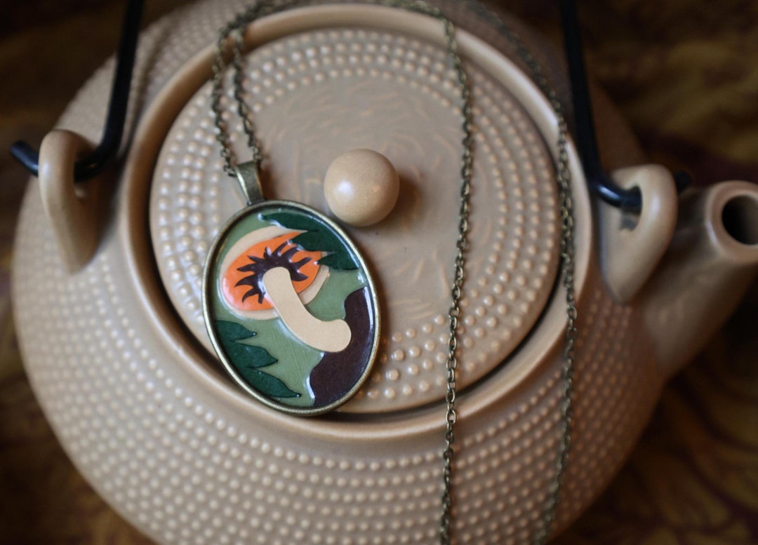 Large Gilled Mushroom Pendant | Necklace | Cottage Core Accessory - Etsy