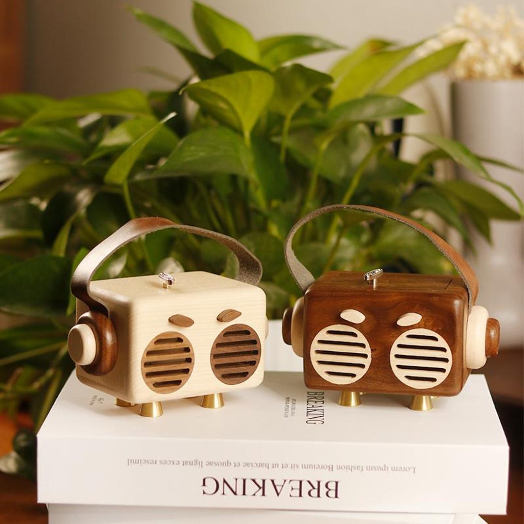 Wooden Robot Music Box - Handcrafted Singing Robot With Antenna Tuner ...