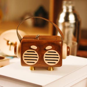 Wooden Robot Music Box - Handcrafted Singing Robot With Antenna Tuner ...