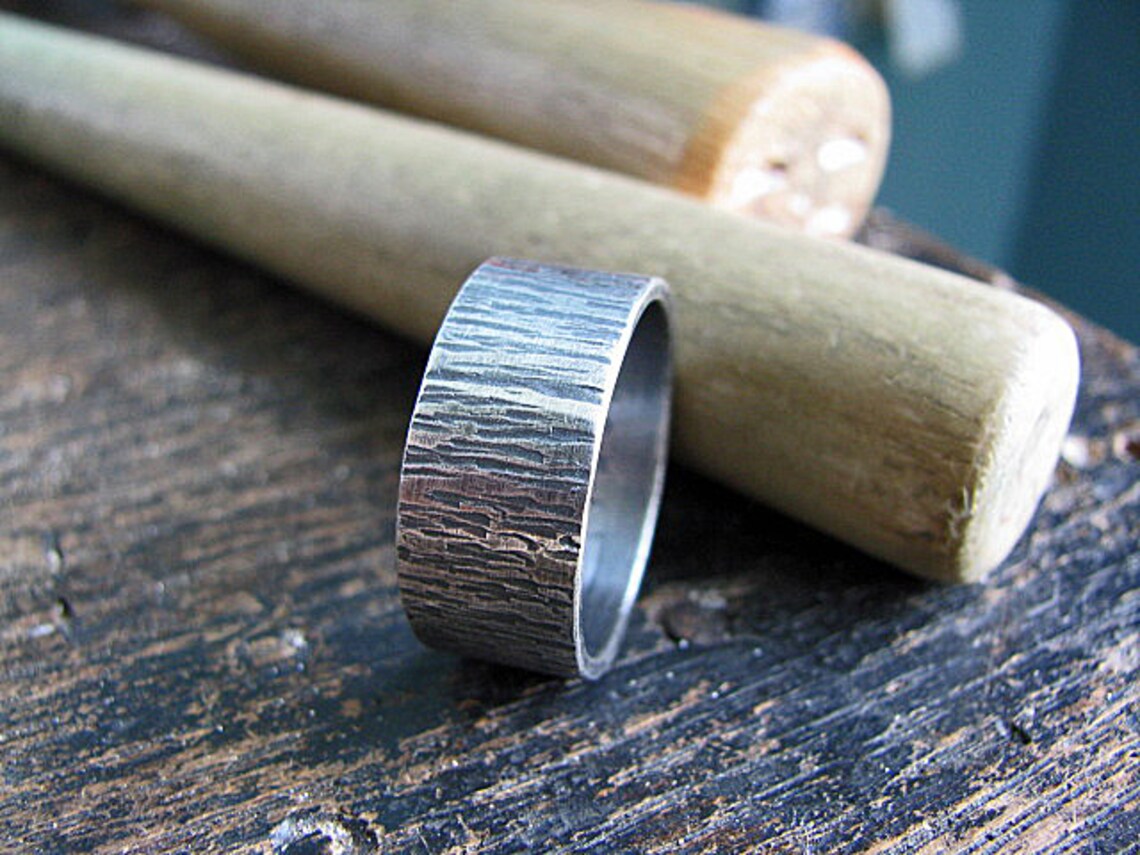 Men's Tree Bark Ring With Initials Anniversary Wedding - Etsy