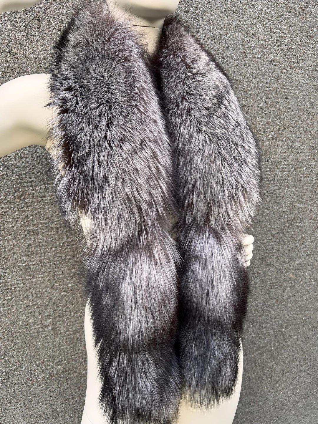 Luxurious Silver Fox Fur Scarf Huge Tails 31 Inches Fur Collar Real Fur ...