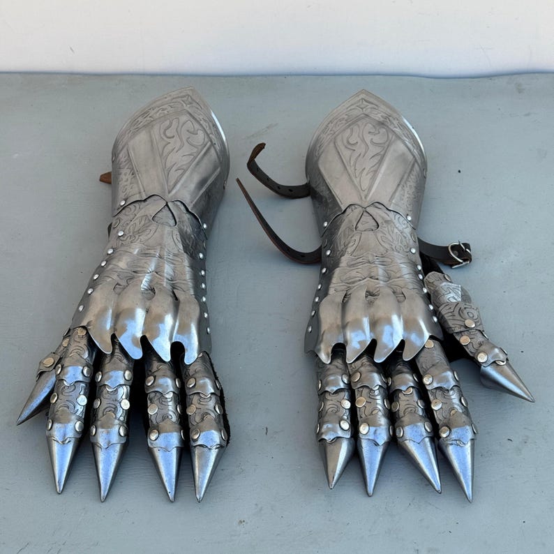 Etched Steel Gauntlets: Medieval Knight Gloves, LOTR Ring Wraith ...