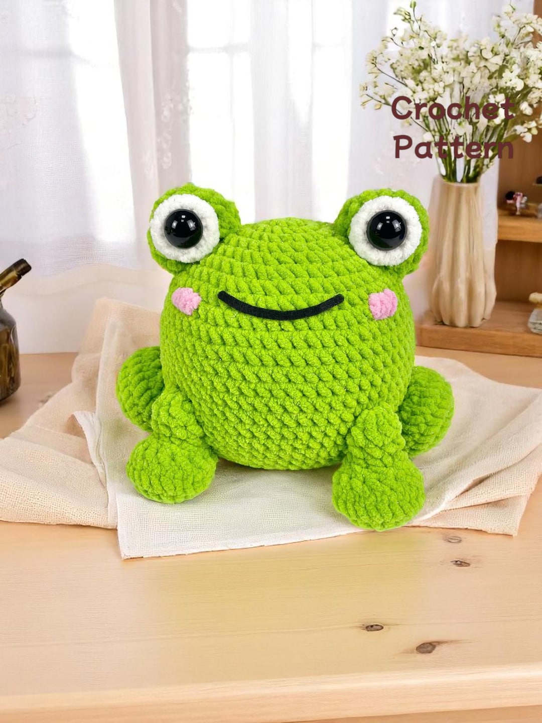 Big Eyed Frog Crochet Pattern PDF, Round Chubby Amigurumi Frog Plush ...