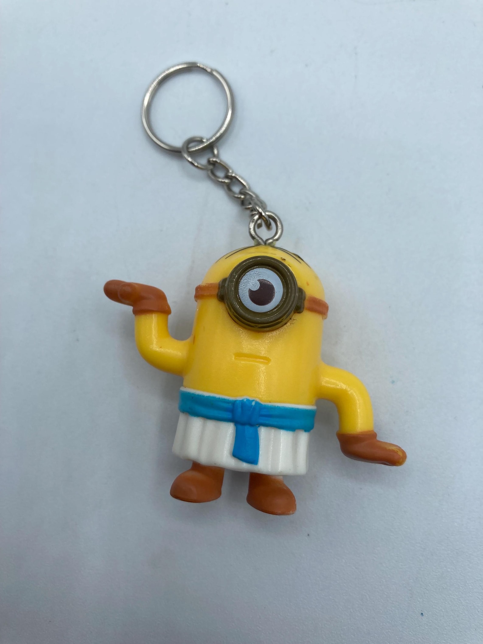 Dreamworks Minion Minions Egyptian Towel White Despicable Me Keychain ...