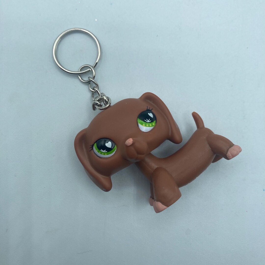 Littlest Pet Shop Hasbro LPS Dachshund Dog #556 Valentine Heart ...
