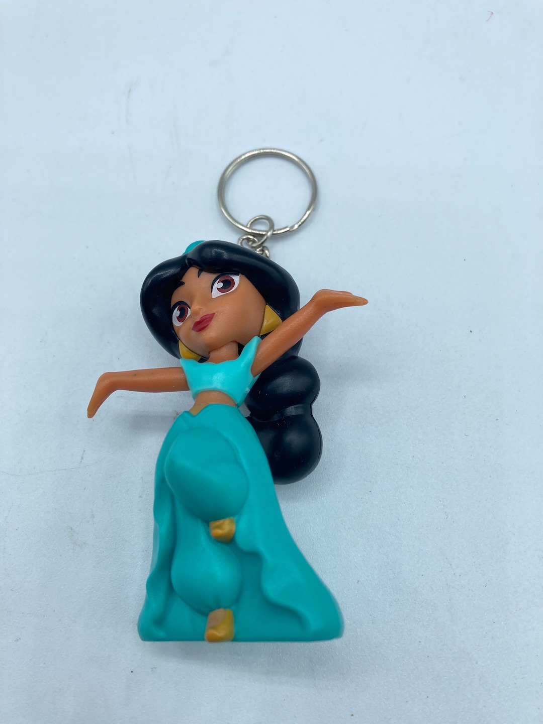 Disney Aladdin Jasmine Princess Character Keychain Backpack Zipper Purse Chain 3.25" Tall ...